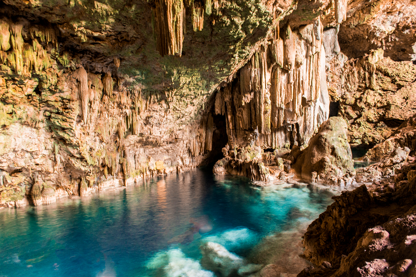 SNORKELING AT CORAL BEACH & LA CUEVA SATURNO (SATURN CAVE) | insightCuba